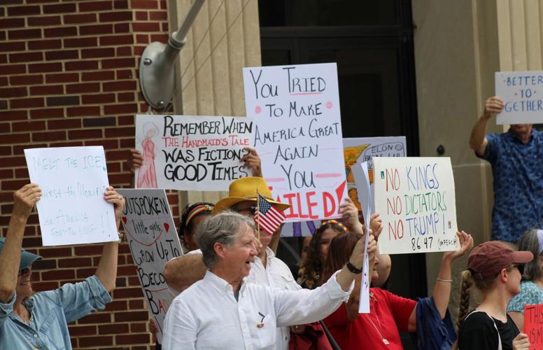 Photo gallery: 'No Kings' protest in Easton | | stardem.com