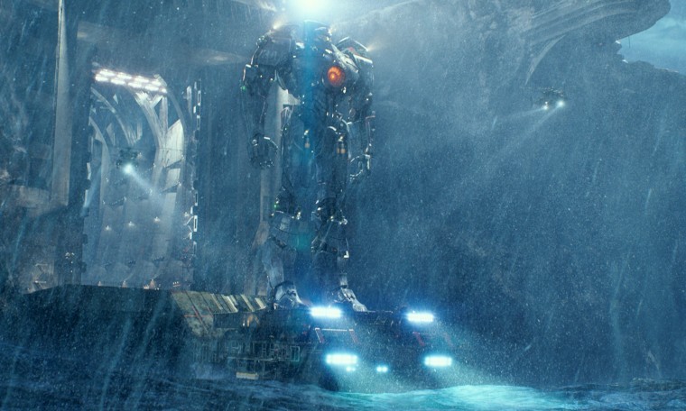 REVIEW: 'Pacific Rim' | Maki at the Movies | Greg Maki | stardem.com