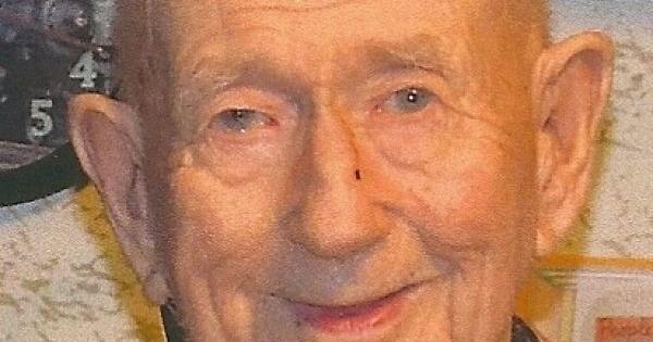 Lester J. Adams | Obituaries | stardem.com