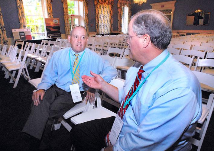 Photo Gallery: Who's who at ESLC conference | Local | stardem.com