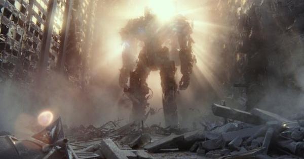 REVIEW: 'Pacific Rim' | Maki at the Movies | Greg Maki | stardem.com