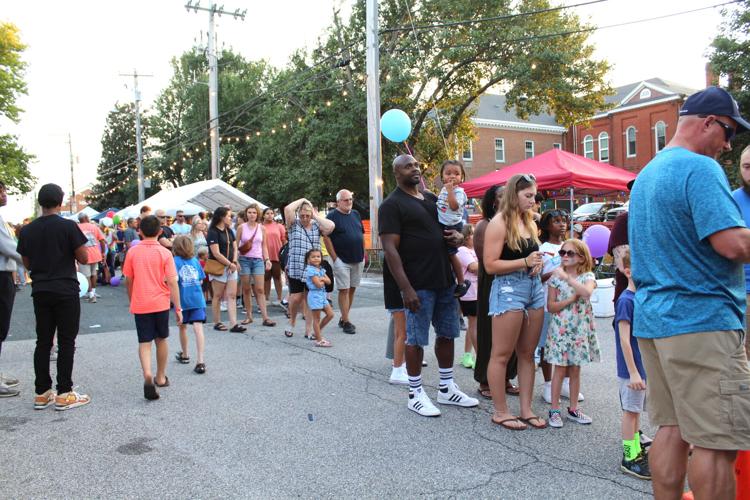 Large crowds enjoy perfect weather, good times at Summerfest | Local ...