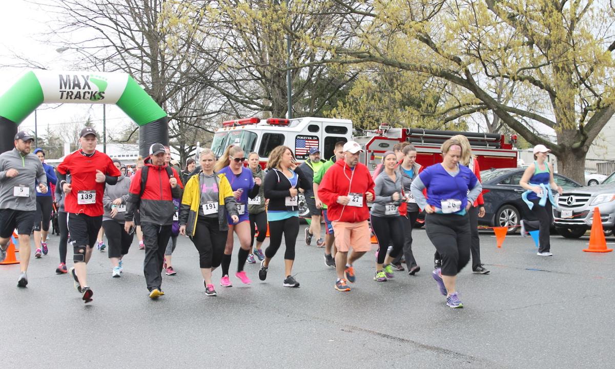 A soggy Stop Drop and Run | Photos | stardem.com