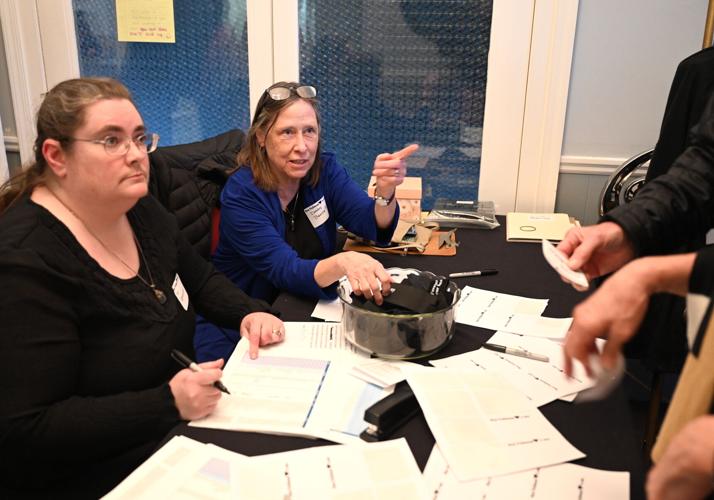 Murder mystery a hit in Denton | Local | stardem.com