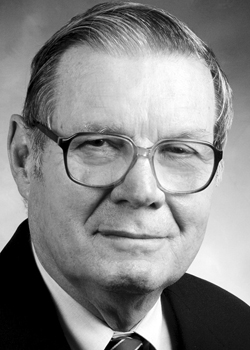 Memorial Hospital Aux. elects O'Shea president | Life | stardem.com