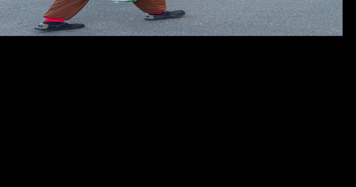 Automotive group brings Thanksgiving cheer | | stardem.com