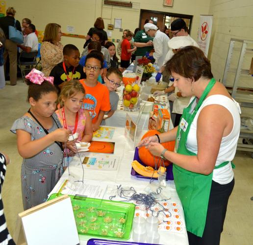 Maryland Homegrown School Lunch Week kicks off at Denton Elementary ...