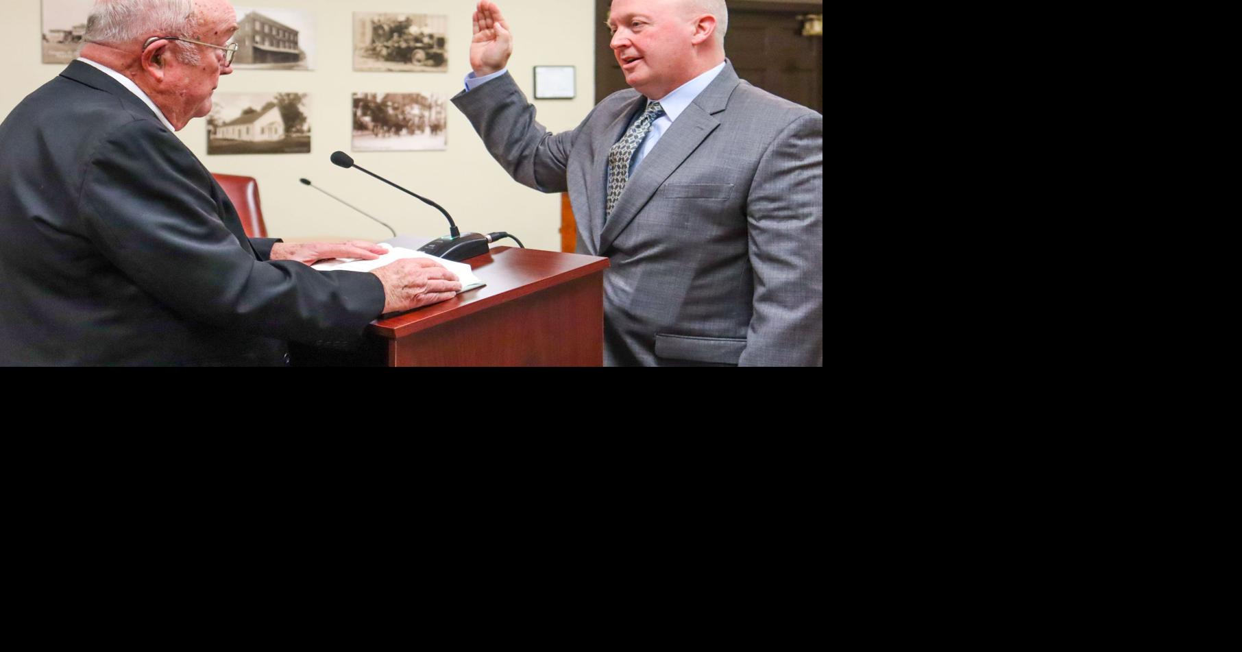 New Easton police chief sworn in | Local | stardem.com