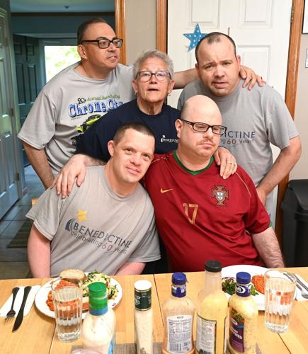 Walbert wins Sister Jeannette Award at Benedictine | Local | stardem.com