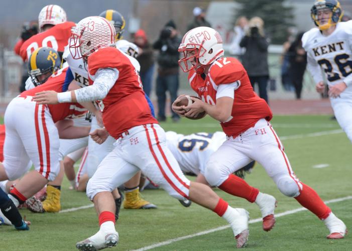Sentinels rumble past Trojans | High Schools | stardem.com