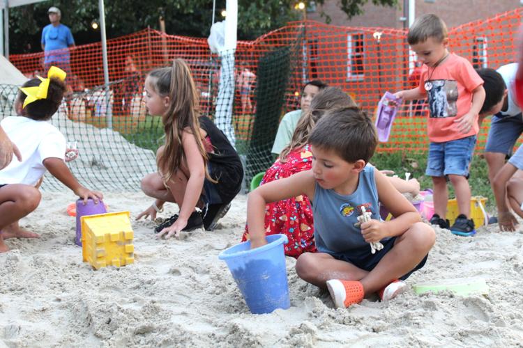 Large crowds enjoy perfect weather, good times at Summerfest | Local ...