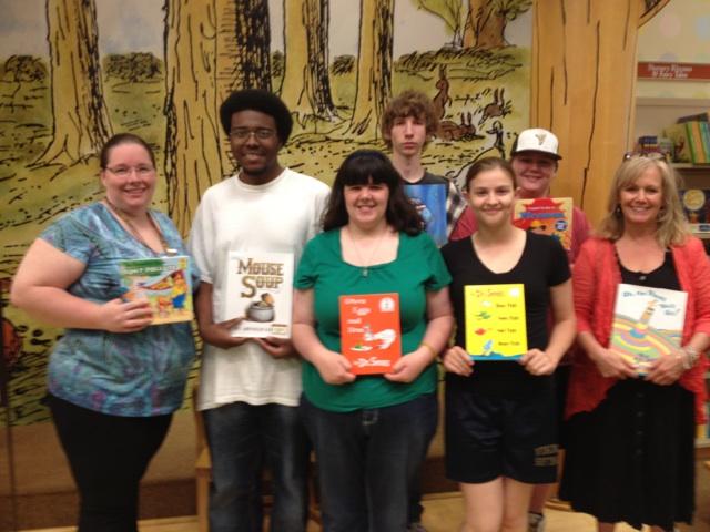Student Literacy team spends time with Judy Center students | Life ...