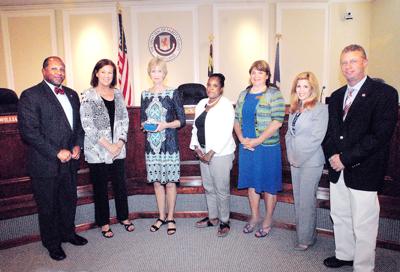 April Sharp retires from Talbot DSS | Local | stardem.com