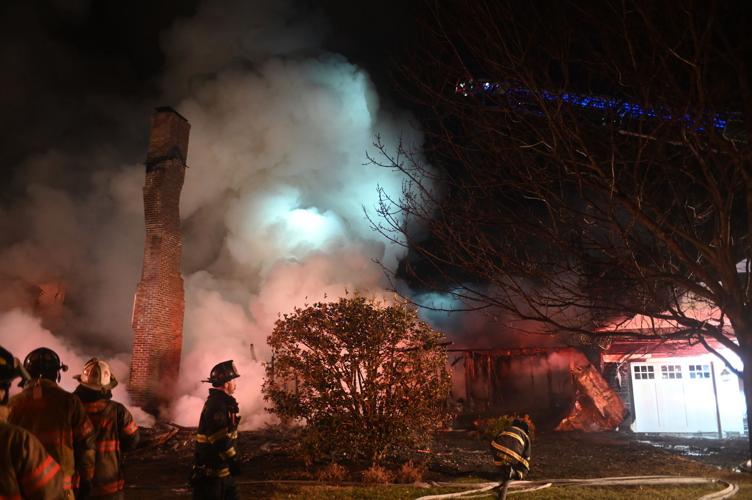 Fire destroys Royal Oak waterfront estate; 73 firefighters battle blaze ...