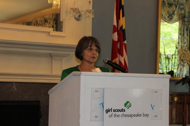 Riley honored as 'Woman of Distinction' | Local | stardem.com