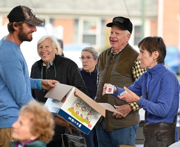 Lakeside opponents meet at Rise Up on Dover | Local | stardem.com