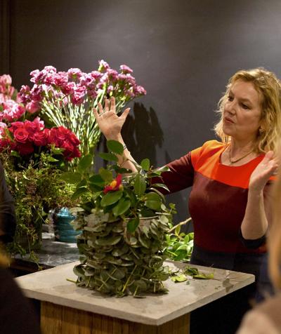 Former White House floral designer to speak in Oxford | Life | stardem.com