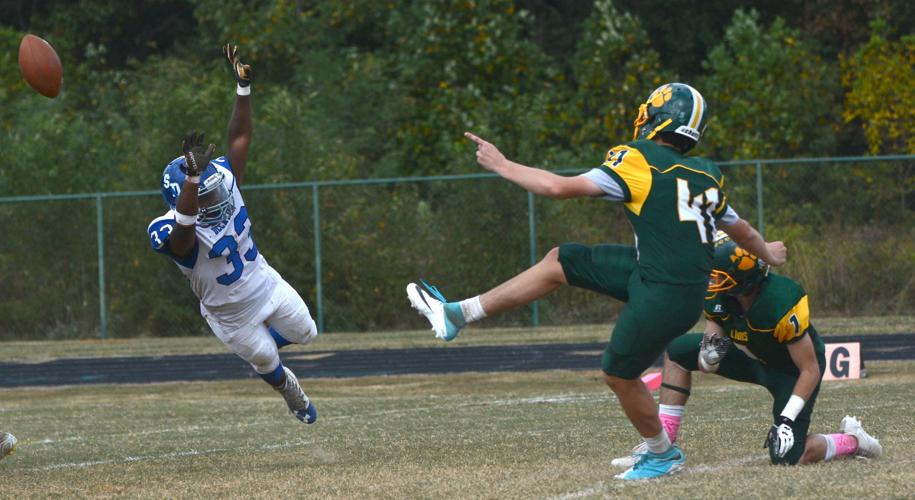 Lions find way past Decatur | High Schools | stardem.com