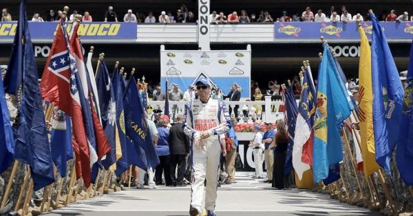 Junior back in the groove | NASCAR | Dustin Holt | stardem.com