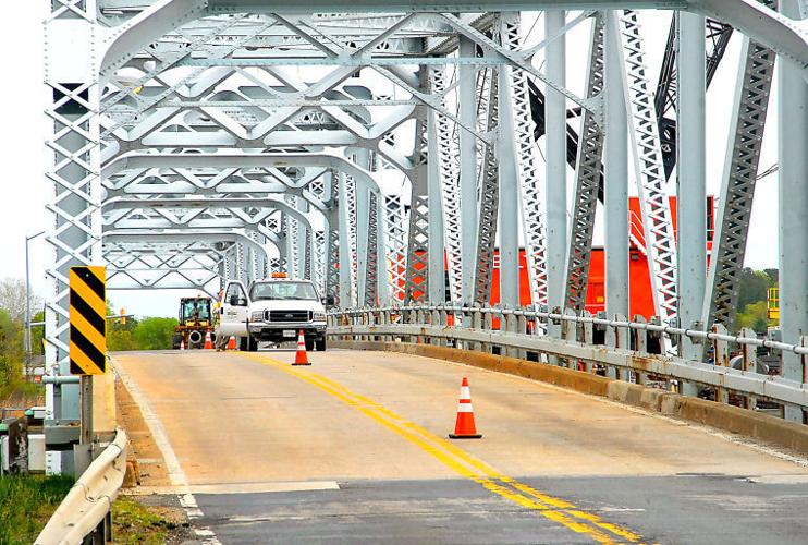 SHA outlines Dover Bridge work | Local | stardem.com