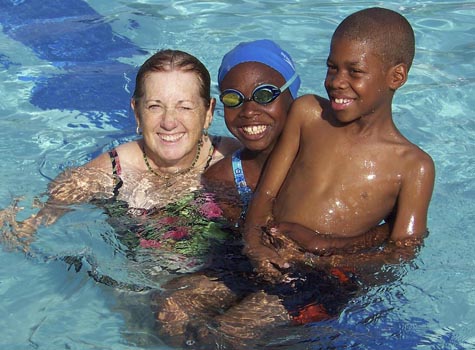 Mentors hosts annual pool party | Life | stardem.com