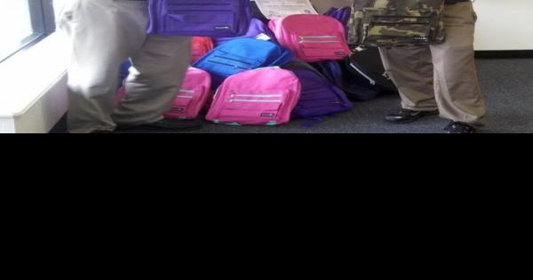 Cellular Connection hosts backpack giveaway | Business | stardem.com