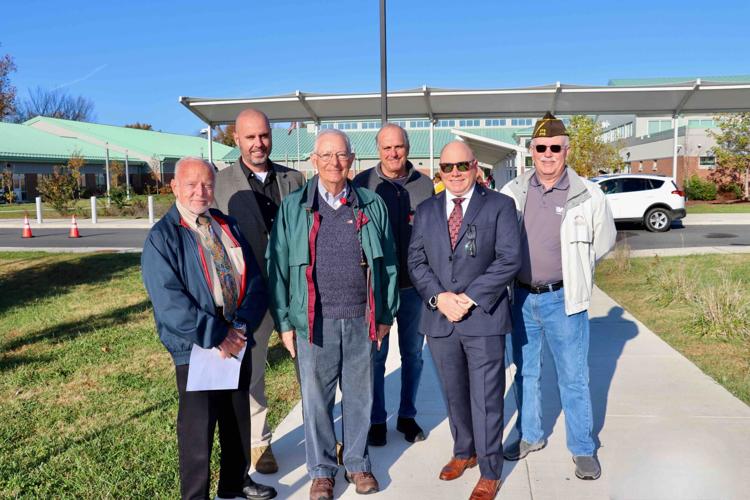 Elks provide Veterans Day assembly for Easton Elementary | Local ...