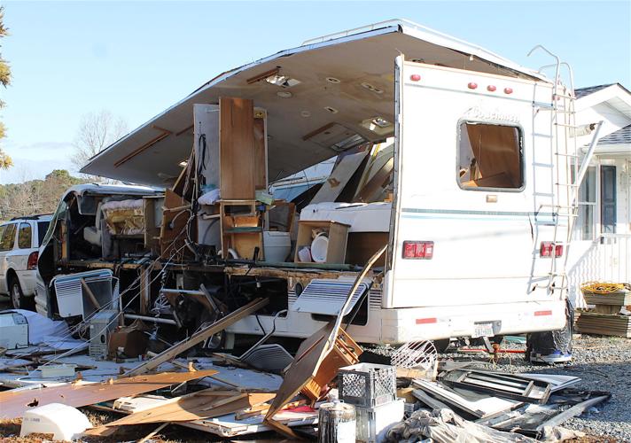 Explosion from gas leak destroys camper | Police And Fire | stardem.com