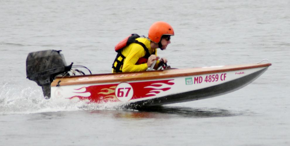Racers take their mark for cocktail boat races | Local | stardem.com