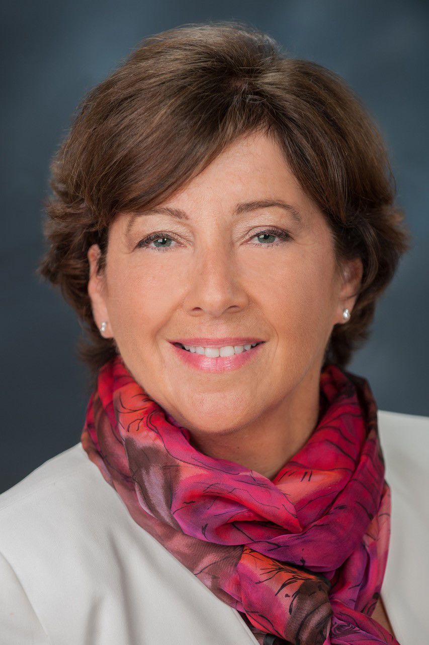 Susan Friedel's Instagram, Twitter & Facebook on IDCrawl