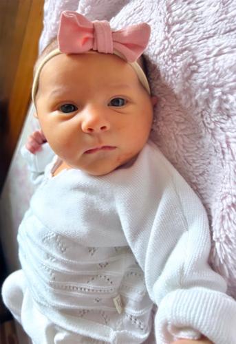 Stark family announces birth of daughter | Life | stardem.com