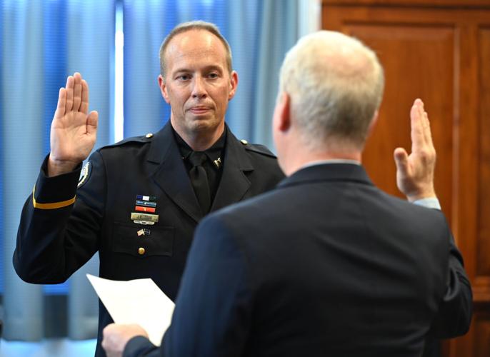 Cambridge acting police chief sworn in | Local | stardem.com