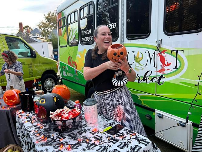 Spooktacular Fall Fest welcomes hundreds for Halloween fun | Local ...