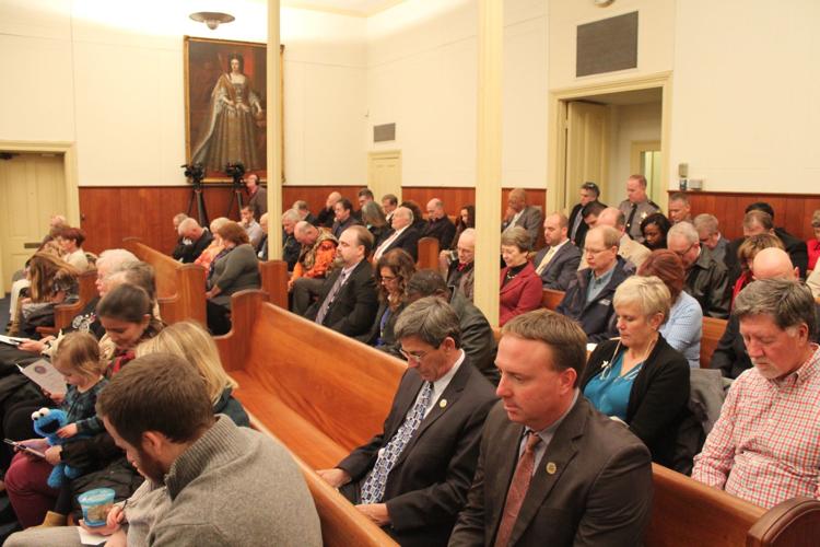 Queen Anne’s swears in county commissioners | Local | stardem.com