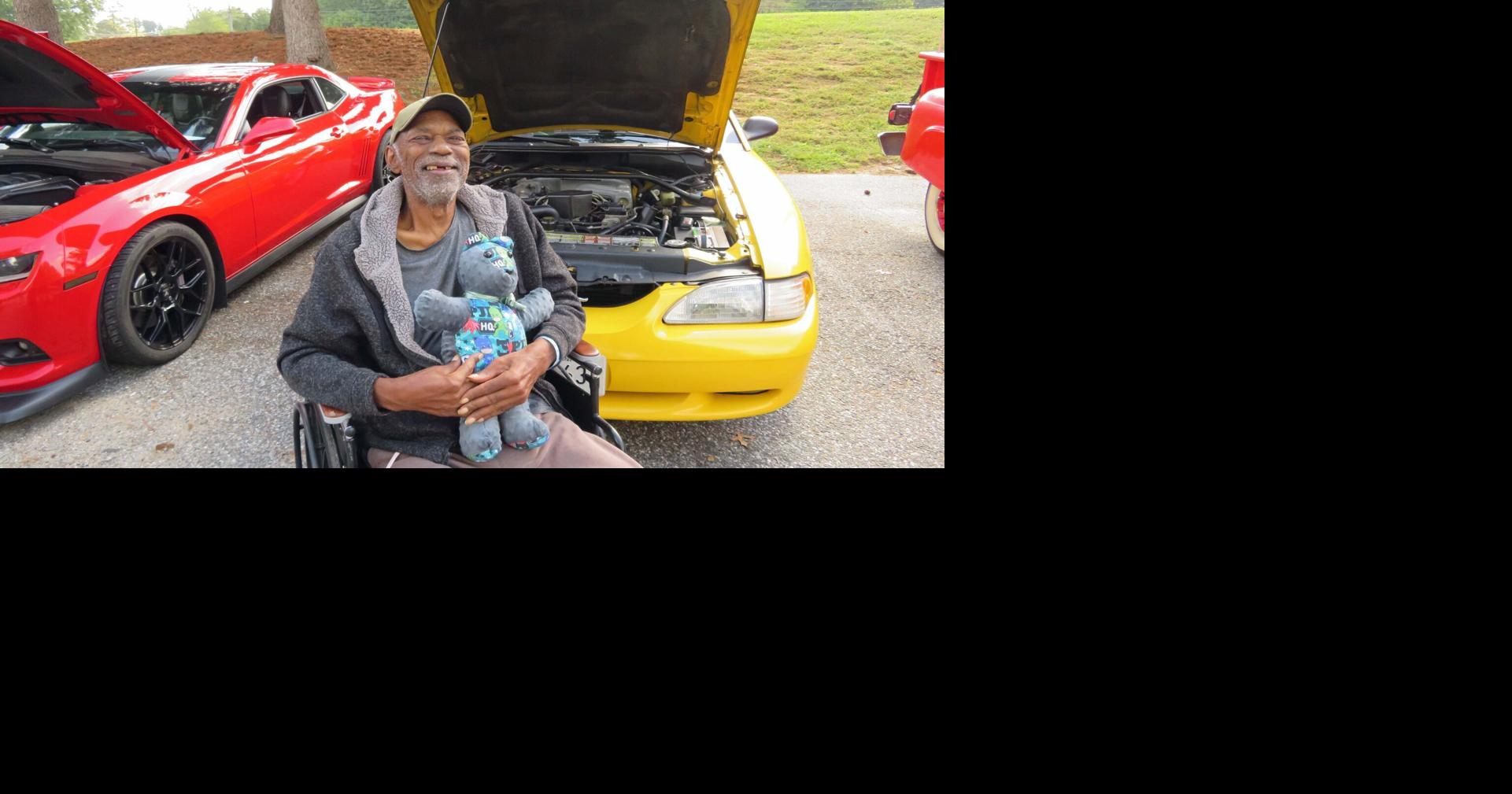 Corsica Hills Nursing Facility hosts first car show | | stardem.com