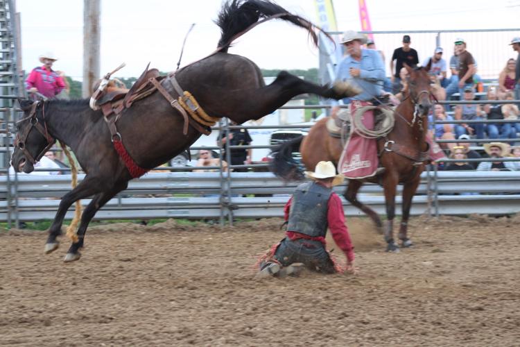 Greensboro rodeo draws hundreds over the weekend | News | stardem.com