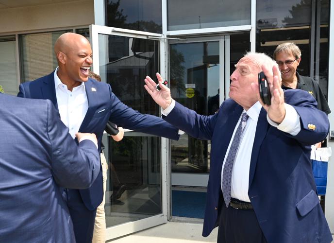 Governor visits Benedictine | Local | stardem.com