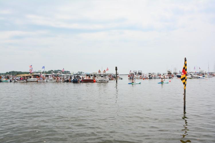 Record crowd celebrates waterman's heritage | Local | stardem.com