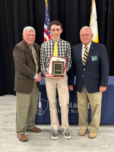 Top essayists win Knights of Columbus awards | Life | stardem.com