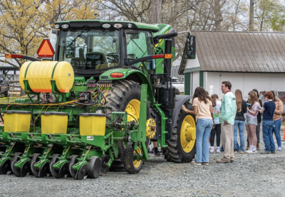 QACPS seventh graders learn about agriculture industry | | stardem.com