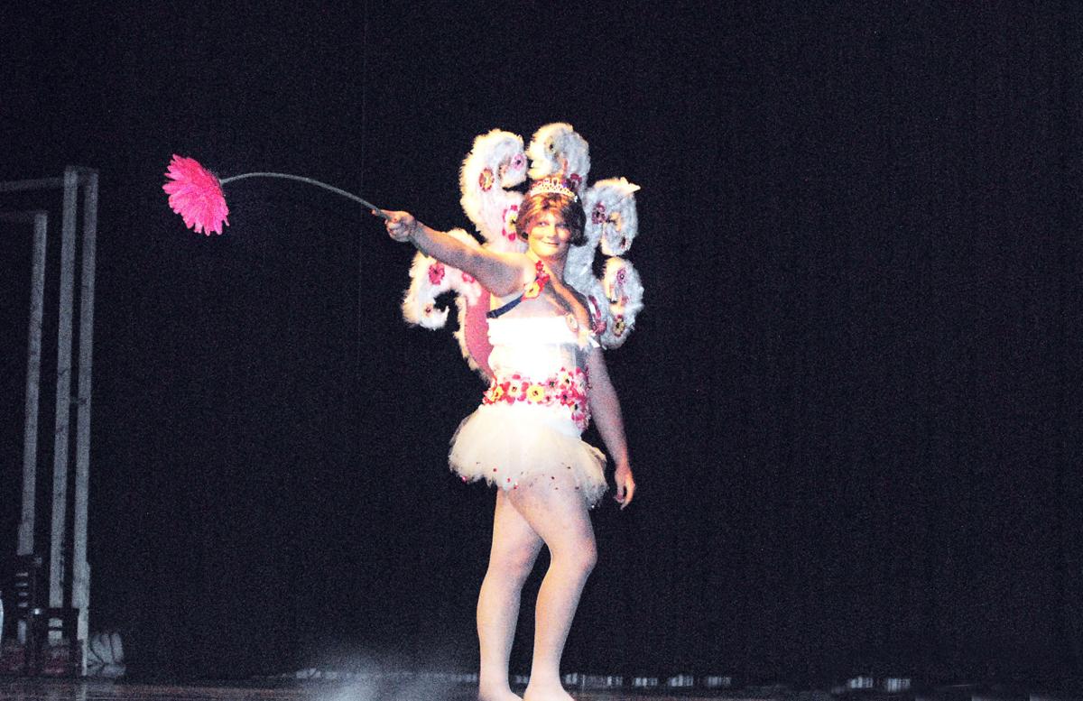 Womanless Beauty Pageant | Photos | stardem.com