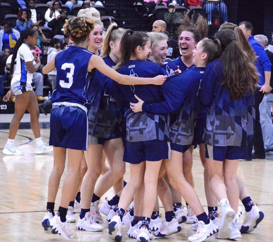 WELL ADJUSTED | Sports | stardem.com