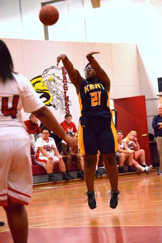 Conaway's double-double paces Eagles into final | Sports | stardem.com
