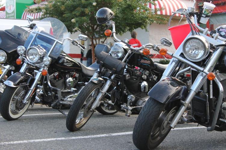 Super Cruise event held to benefit KI volunteer | Photos | stardem.com