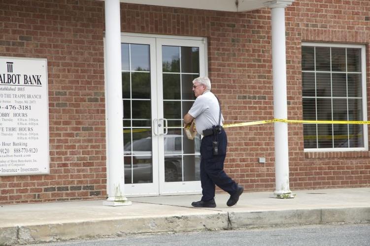 Man charged in bank, pub robberies | Local | stardem.com
