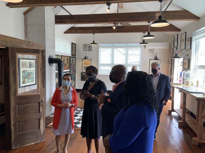 Maryland's First Lady visits Water's Edge Museum for history lesson ...