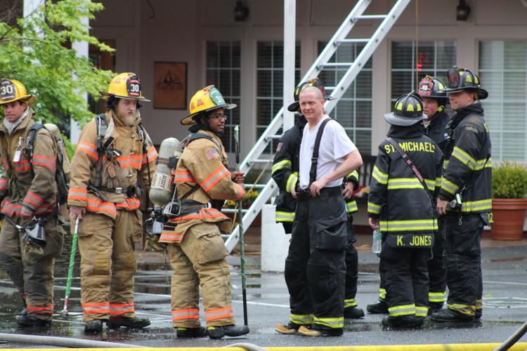 Firefighters respond to 2-alarm fire at St. Michaels Harbour Inn ...