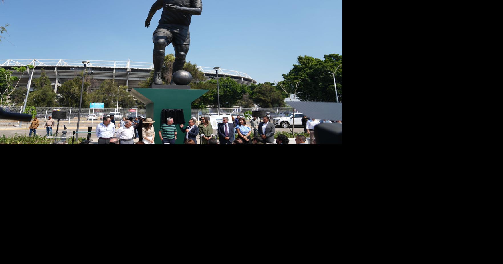 As the World Cup approaches, Sotheby's is set to auction Pele's jersey ...