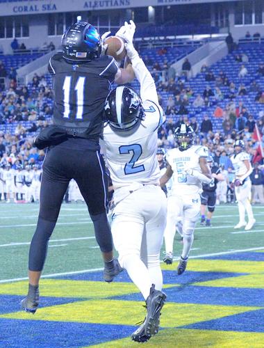 DECATUR HURDLES INTO HISTORY | Sports | stardem.com