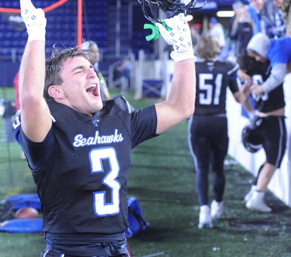 DECATUR HURDLES INTO HISTORY | Sports | stardem.com